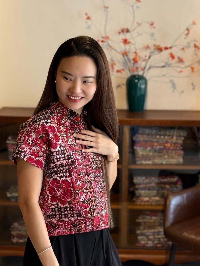 Minah Top (CNY 2026) – Chantek Batik