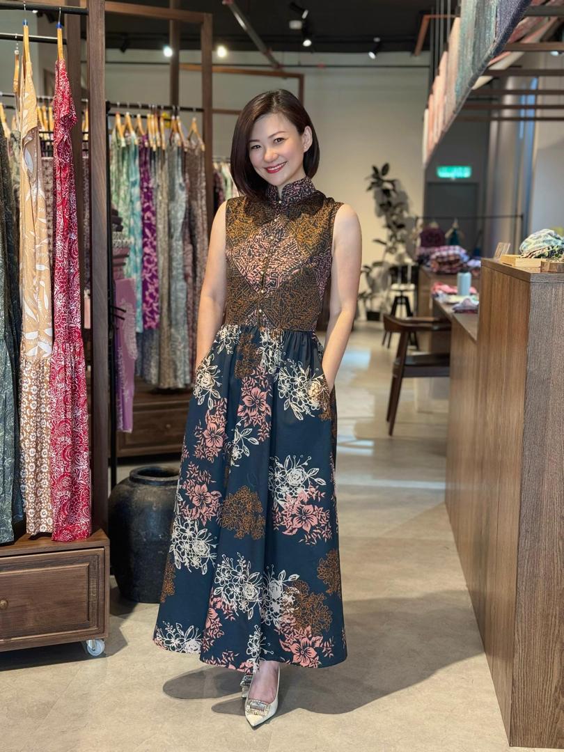 Queenie Dress Exclusive 46 – Chantek Batik